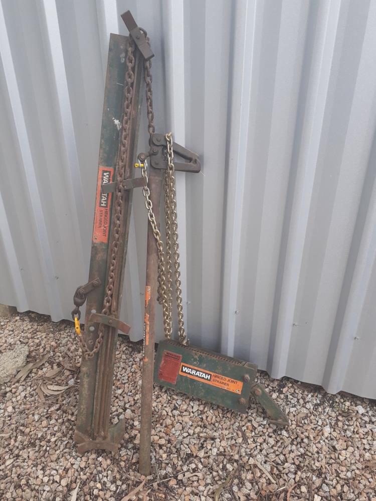 Lot 45 - Waratah wire strainers | AuctionsPlus