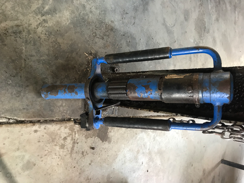 Lot 248 - Pneumatic post driver | AuctionsPlus