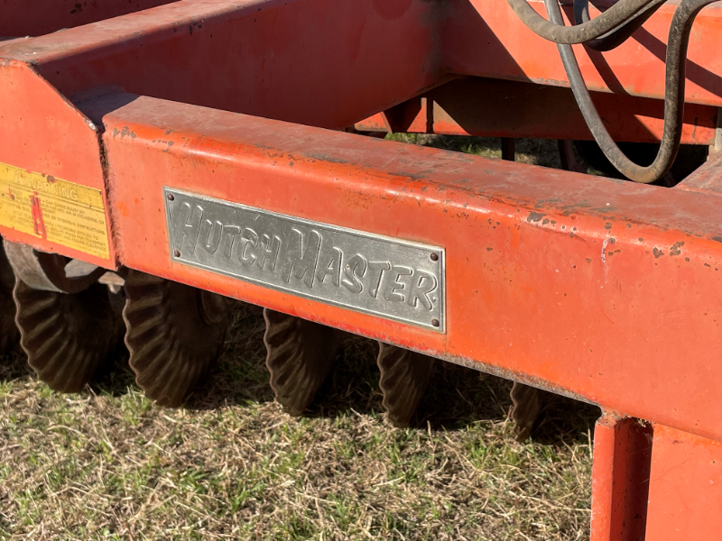 Lot 22 - Hutchmaster Offset discs | AuctionsPlus