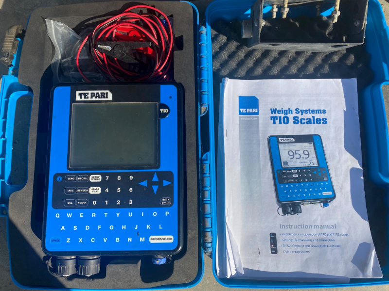 Lot 39 - Te Pari Weigh System | AuctionsPlus