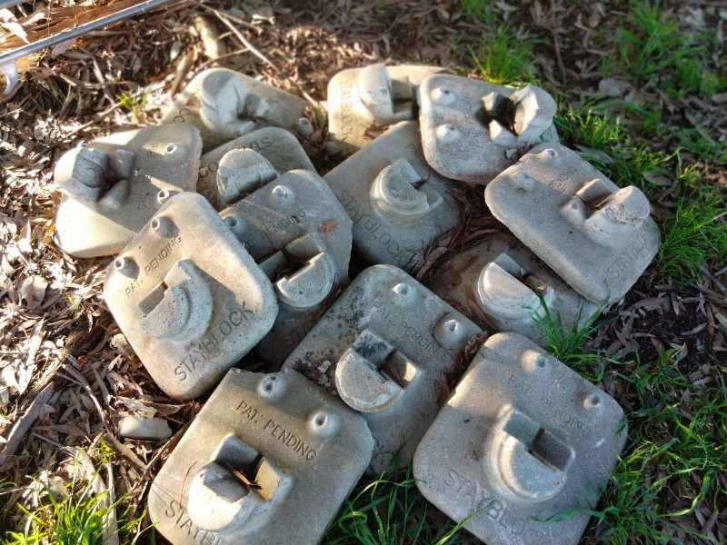 Lot 79 - Stay blocks | AuctionsPlus