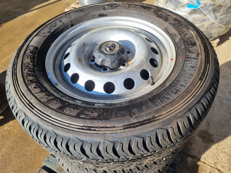 Lot 68 - New Hilux steel rims and tyres, 6 of with hardware, come off ...