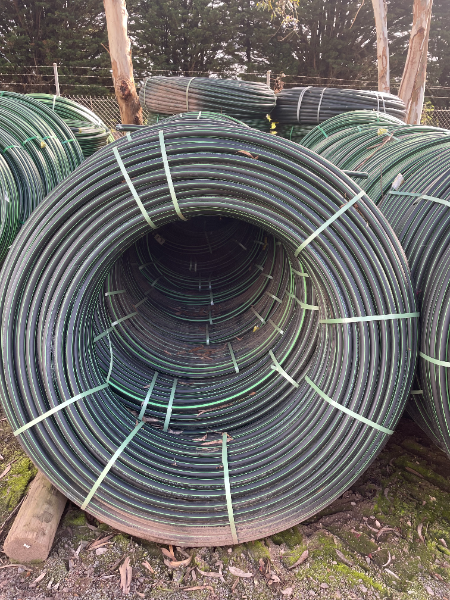 Lot 88 - 1 x roll Premium Greenline Poly Pipe 32mmx300m | AuctionsPlus