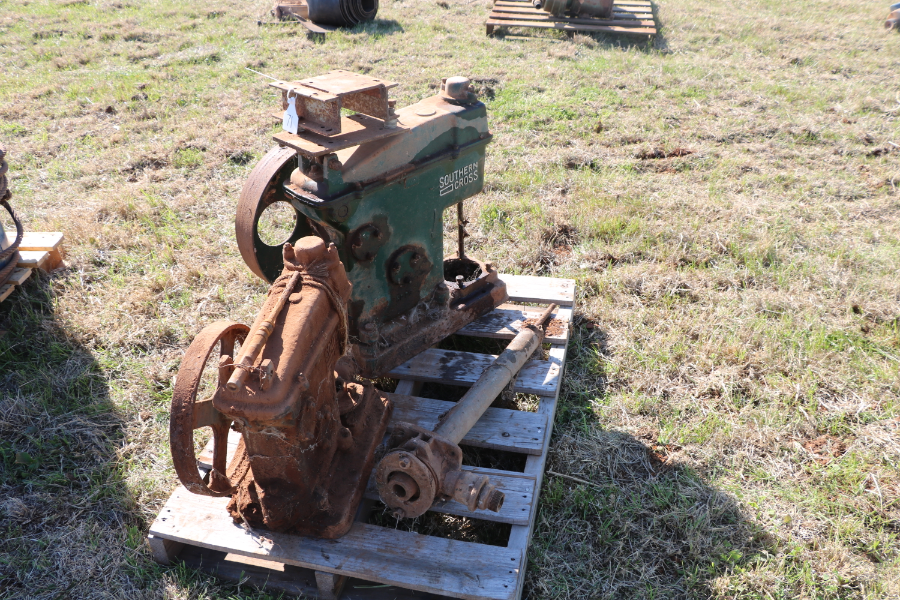 Lot 71 - Pumps | AuctionsPlus
