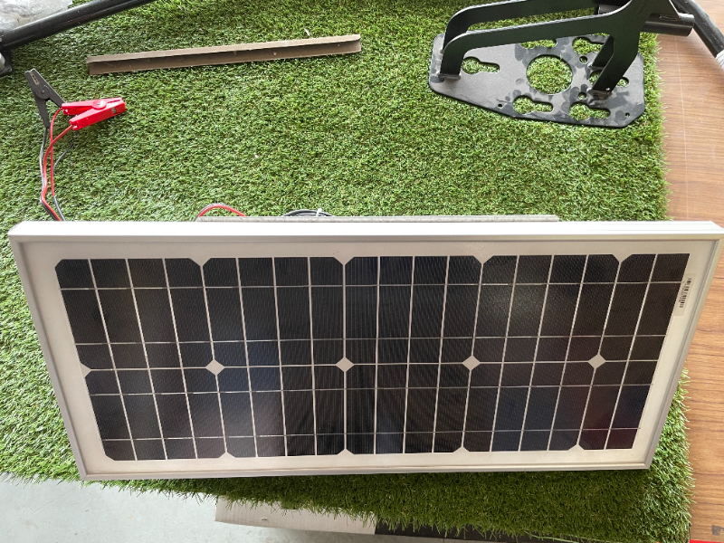 Lot 245 - Speedrite solar panel 20watt (panel only doesn’t include ...