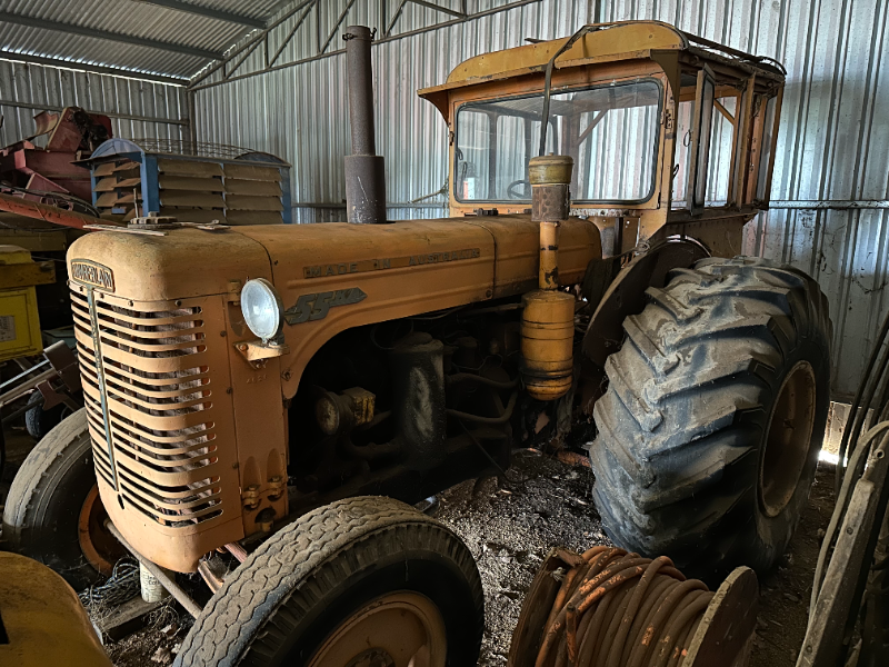 Lot 1 - Chamberlain 55KA tractor | AuctionsPlus