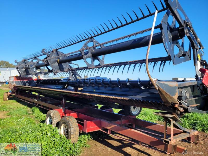 Lot 3 - Case 2162-35 Flexi Draper Front | AuctionsPlus