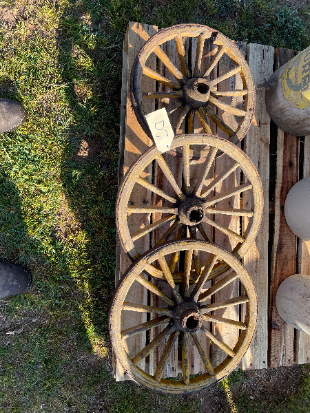 Lot 200 - 3 X SMALL WAGON WHEELS. | AuctionsPlus