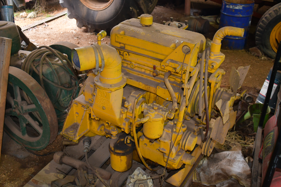 Lot 75 - GM 3-53 diesel engine | AuctionsPlus