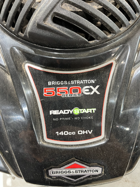 LOT 146 - BRIGGS & STRATTON 550 EX SERIES MOTOR | AuctionsPlus