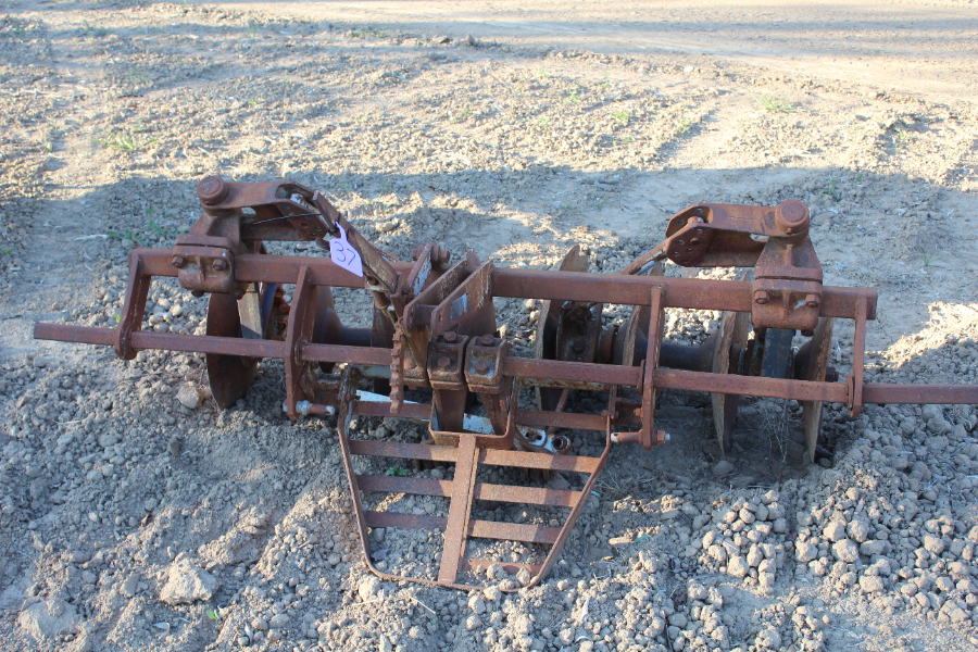 Lot 37 - Disc Plough | AuctionsPlus