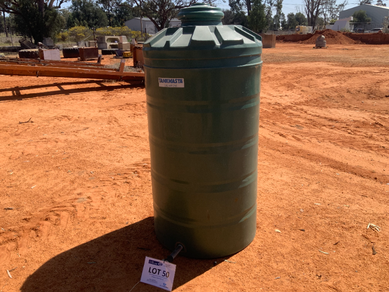 LOT 50 - Water Tank. | AuctionsPlus