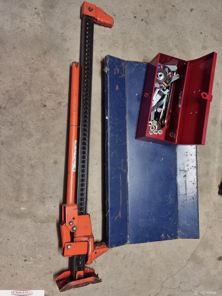 Lot 118 - UNDER CAR TROLLEY, HIGH LIFT JACK & TOOL BOX | AuctionsPlus