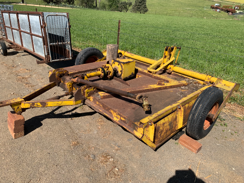 Lot 38 - Page Slasher | AuctionsPlus