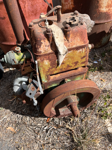 Lot 30 - Cooper XC 3hp engine complete, | AuctionsPlus