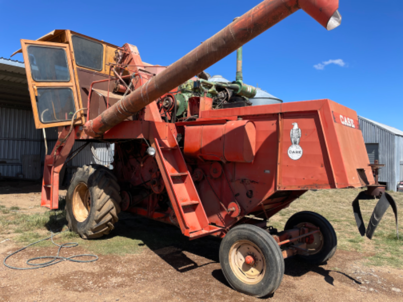 Lot 250 - CASE 1060 HEADER | AuctionsPlus
