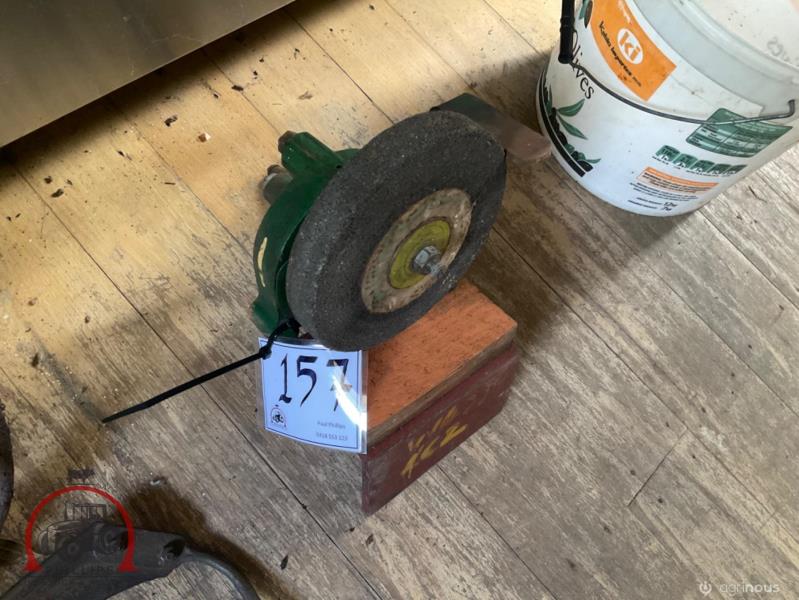 Lot 157 - Vintage hand operated emery wheel. | AuctionsPlus