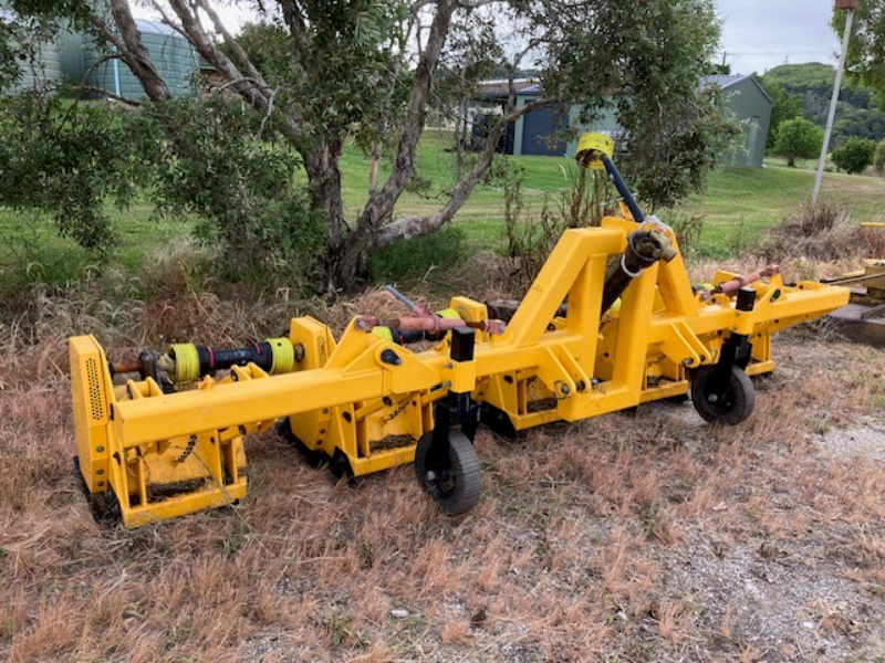Lot 21 - Purpose built inter row mower | AuctionsPlus