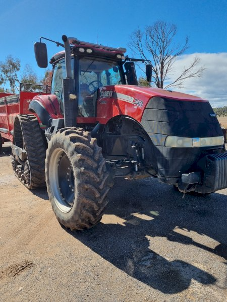 Lot 2 - 2015 Case IH MX340 Rowtrac Tractor | AuctionsPlus