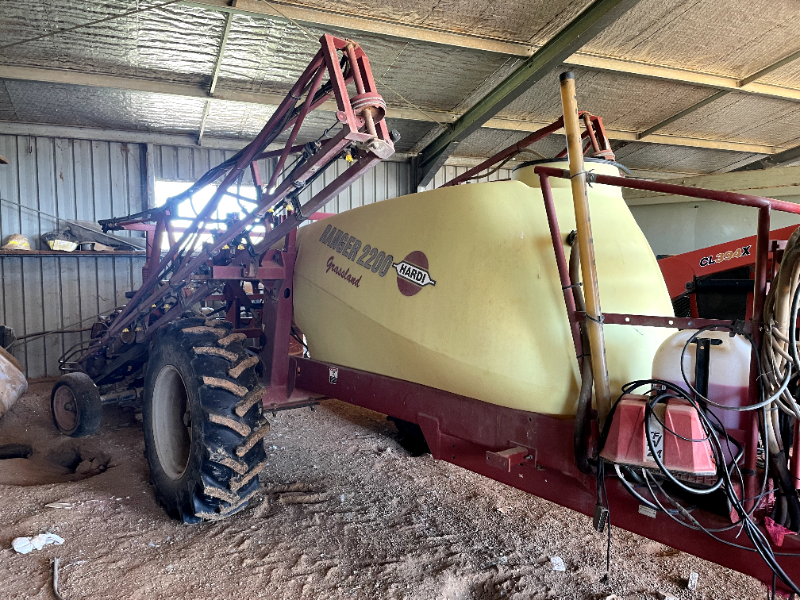 Lot 6 - Hardi Ranger 2200 Grassland Boom Spray | AuctionsPlus