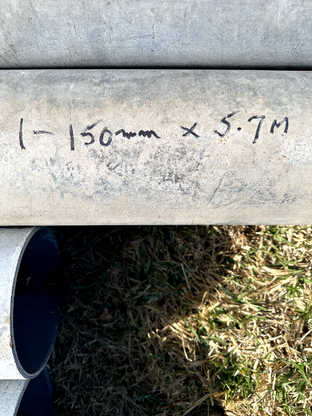 Lot 17 - 1x 6inch Galvanised Pipes 5.7m | AuctionsPlus