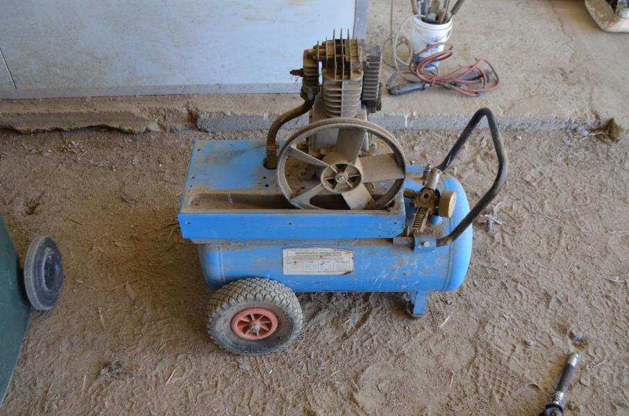 Lot 158 - Falcon Air Compressor | AuctionsPlus