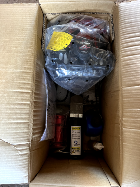 Lot 29 - HONDA GX35 CHRISTIE ENGINEERS 4 STROKE POST DRIVER. | AuctionsPlus