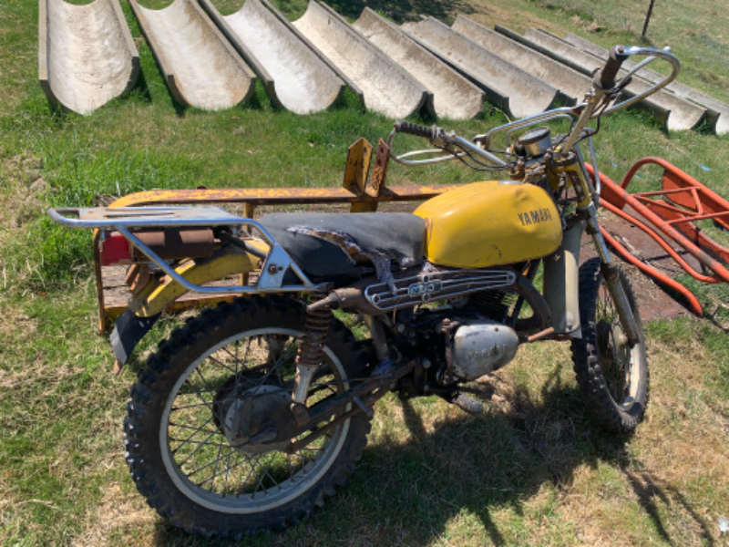 Lot 39 - Yamaha Ag 100 | AuctionsPlus