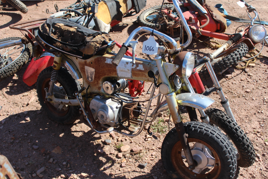 Lot 1066 - Honda Mini Bike | AuctionsPlus