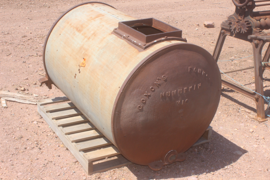 Lot 549 - Coxon's Foundry Water Tank | AuctionsPlus