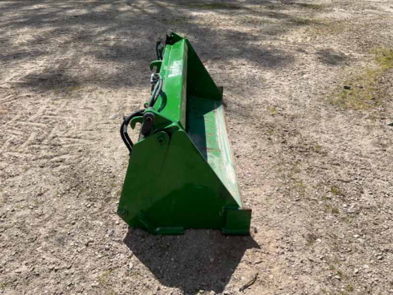 Burber 4in1 Euro hitch bucket | AuctionsPlus