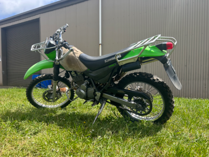 Lot 6 - Motorbike - Kawasaki KL250 Stockman | AuctionsPlus