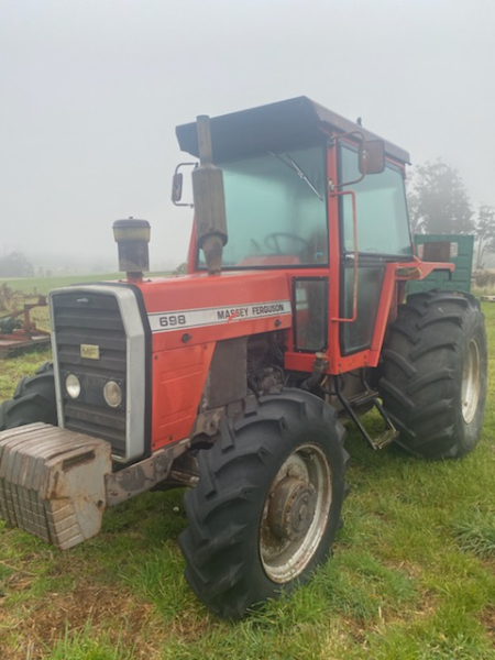 Lot 14 - Massey Ferguson 698 tractor | AuctionsPlus