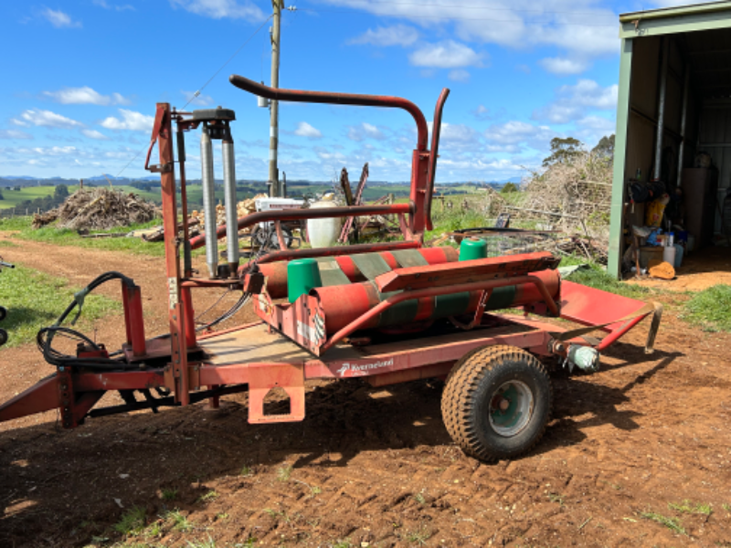 Lot 31 - Kverneland UN 7517 silage wrapper. | AuctionsPlus