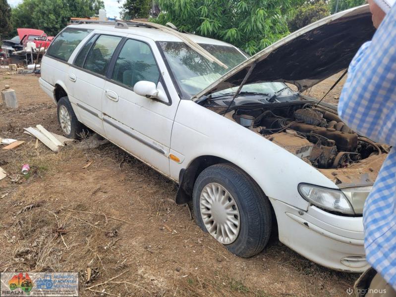 Lot 15 - 1998 EL Falcon Wagon (White) | AuctionsPlus