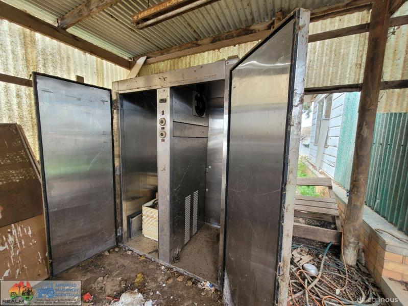 Lot 6 - Commercial S/steel Bread & Dough Prover | AuctionsPlus
