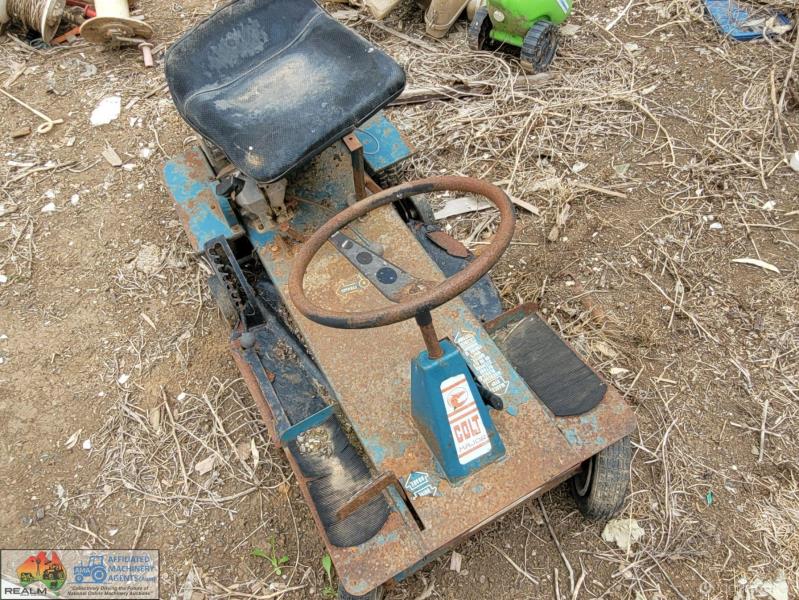 Lot 24 - Rover Colt Ride-on Mower | AuctionsPlus