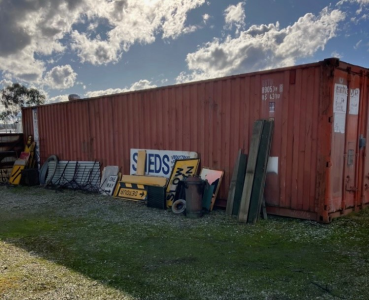 Lot 5 - 40 Foot Shipping Container | AuctionsPlus