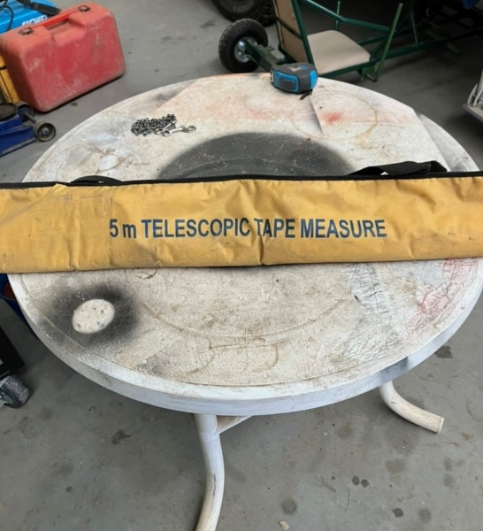 Lot 55 - 5 Metre Telescopic Tape Measure | AuctionsPlus