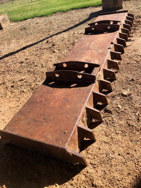 Lot 8 - 8' Quick Fit Blade/Stick Rake | AuctionsPlus