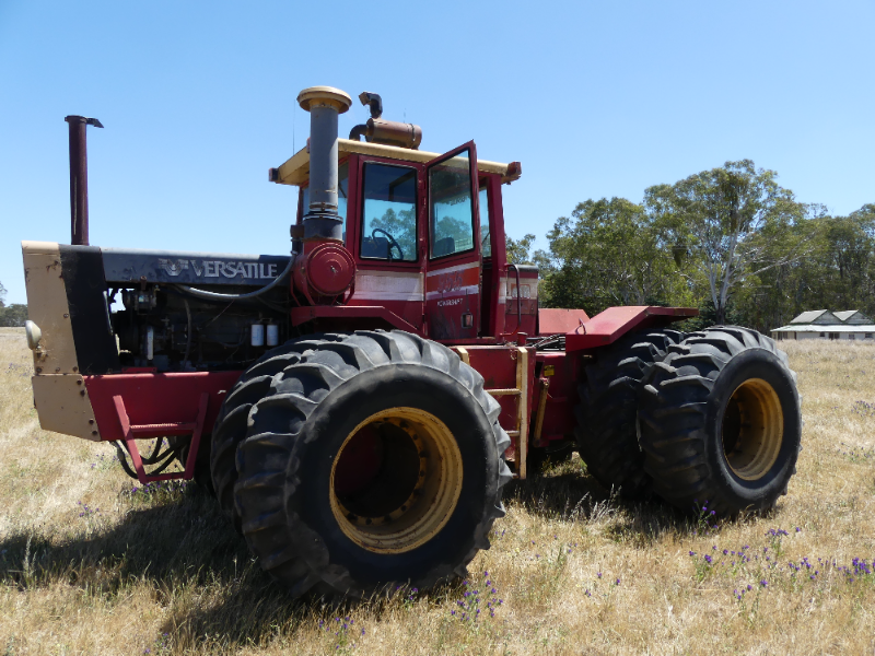 Lot 25 - Versatile Tractor 955 Powershift | AuctionsPlus