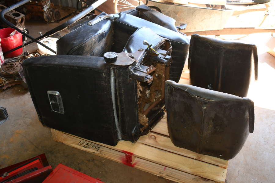 Lot 149 - Holden HK Monaro seats | AuctionsPlus