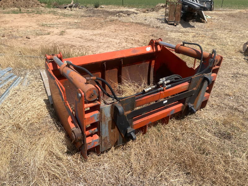 Lot 35 - Silage Grab | AuctionsPlus