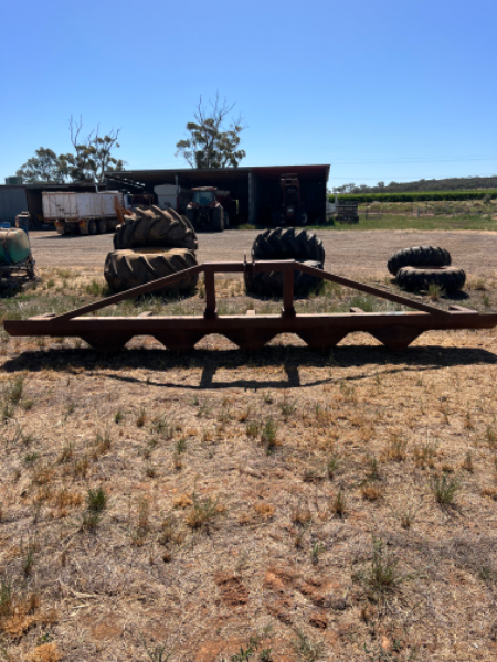 Lot 15 - 3PL Bed Shaper | AuctionsPlus
