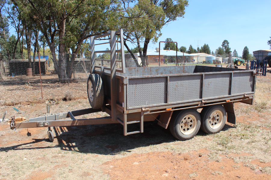 Lot 3 - Dual Axle 2t Trailer | AuctionsPlus