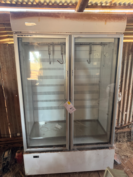 Lot 21 - Industrial Fridge | AuctionsPlus