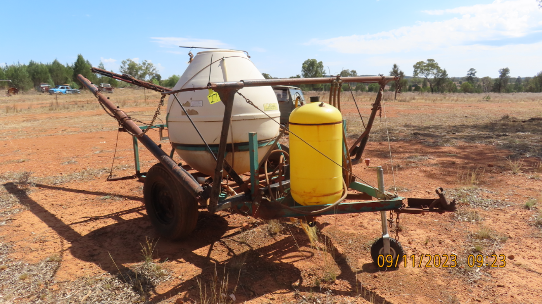 Lot 27 - Jetstream Sprayer | AuctionsPlus