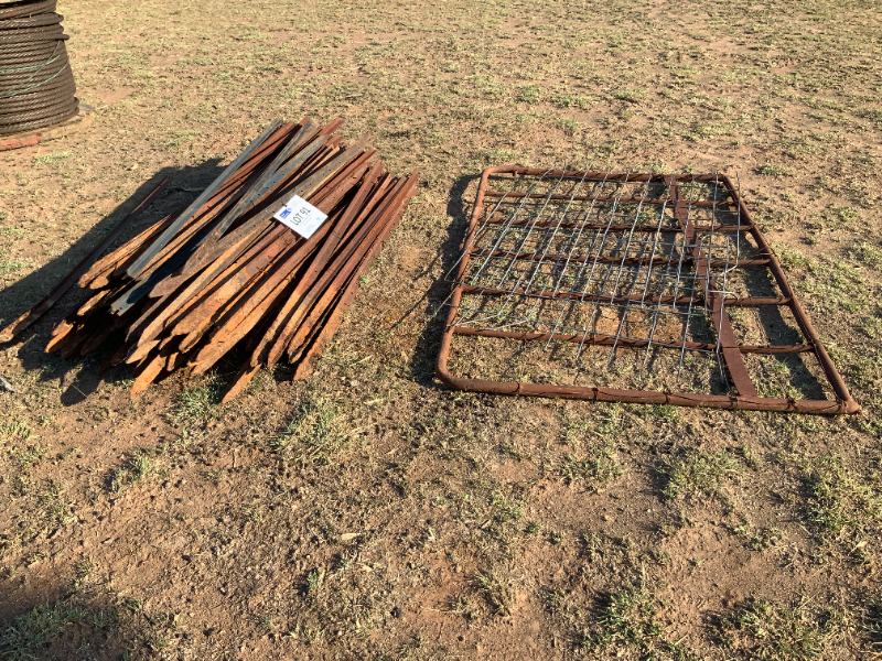 LOT 91 - Iron Posts. | AuctionsPlus