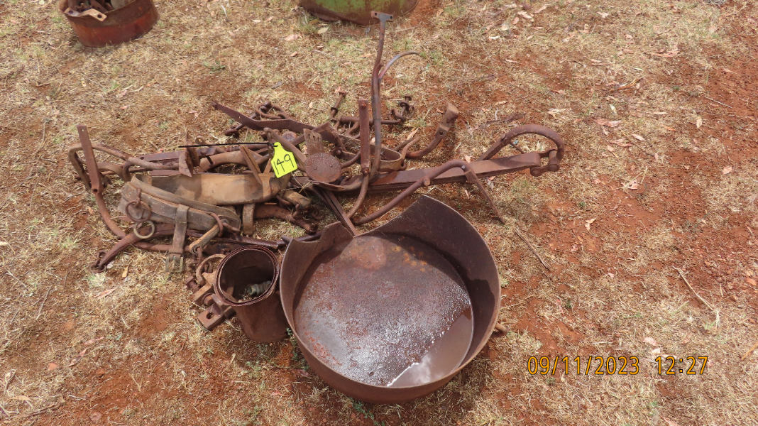 Lot 149 - Assorted Horse Sulky & Haines | AuctionsPlus