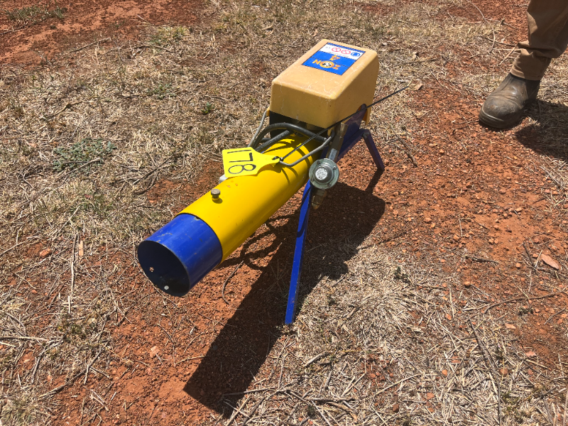Lot 178 - Zon4 Gas Operated Scare Gun | AuctionsPlus